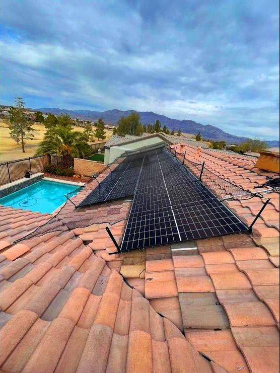 Nylon Nets to Protect Solar Panels